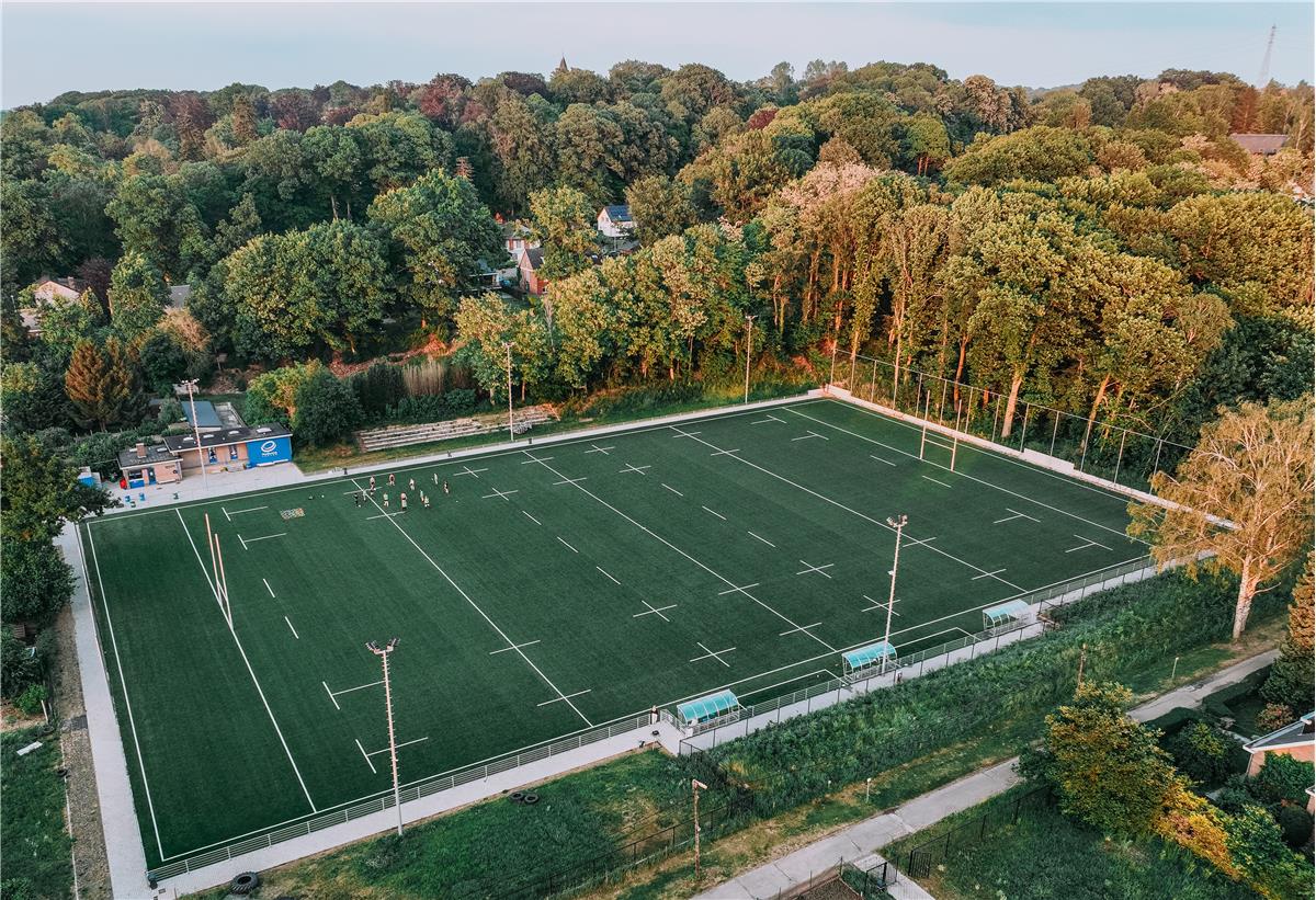Aanleg kunstgras rugbyveld | Sportinfrabouw